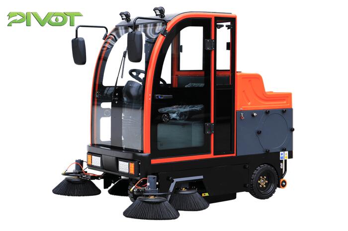 Ride On Sweeper G1900 | Pivot Cleaning Machinery