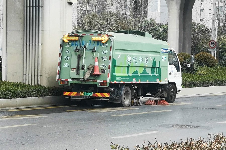 Road Sweepers - the things you should know. | Pivot Machinery